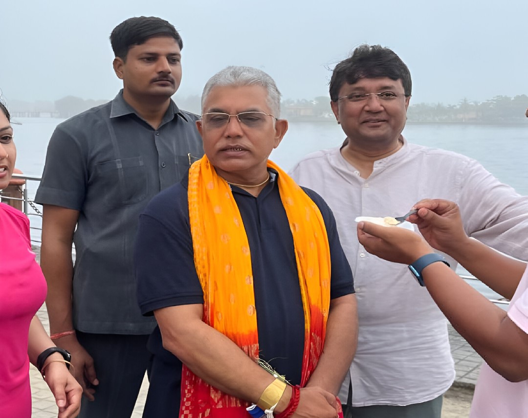 भाजपा के समर्पित सिपाही दिलीप घोष, नई पार्टी की अटकलें झूठी